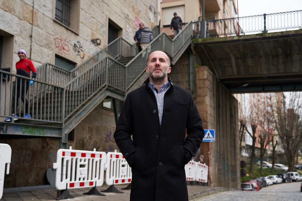 Jácome promueve la instalación de un ascensor en Avilés de Taramancos ...